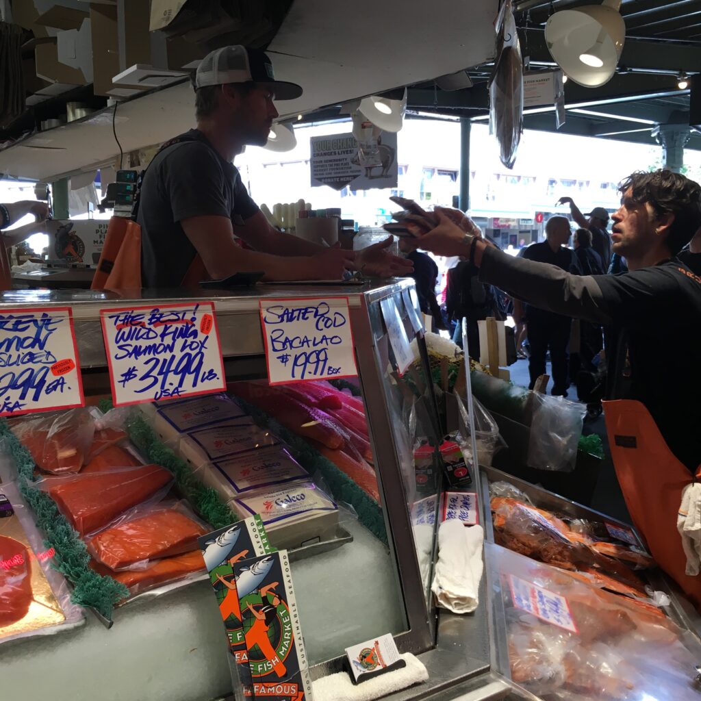 Top Things to Do Solo in Seattle - JourneyHere.Travel