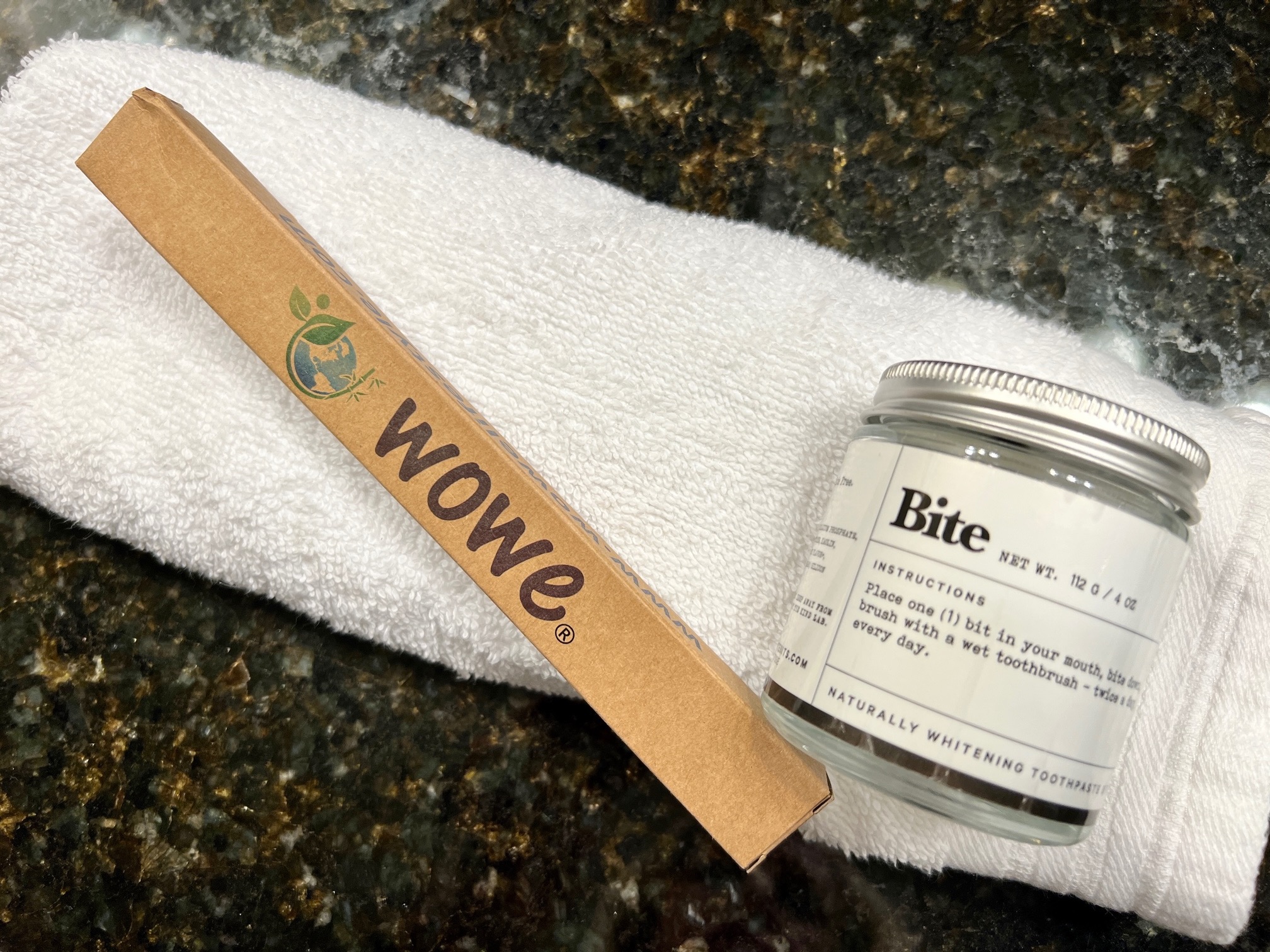 Easy Zero-Waste Travel Tips - JourneyHere.Travel